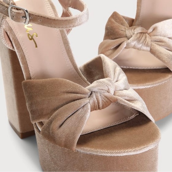 Lulus | Shoes | Lulus Falura Champagne Velvet Knotted Platform High ...